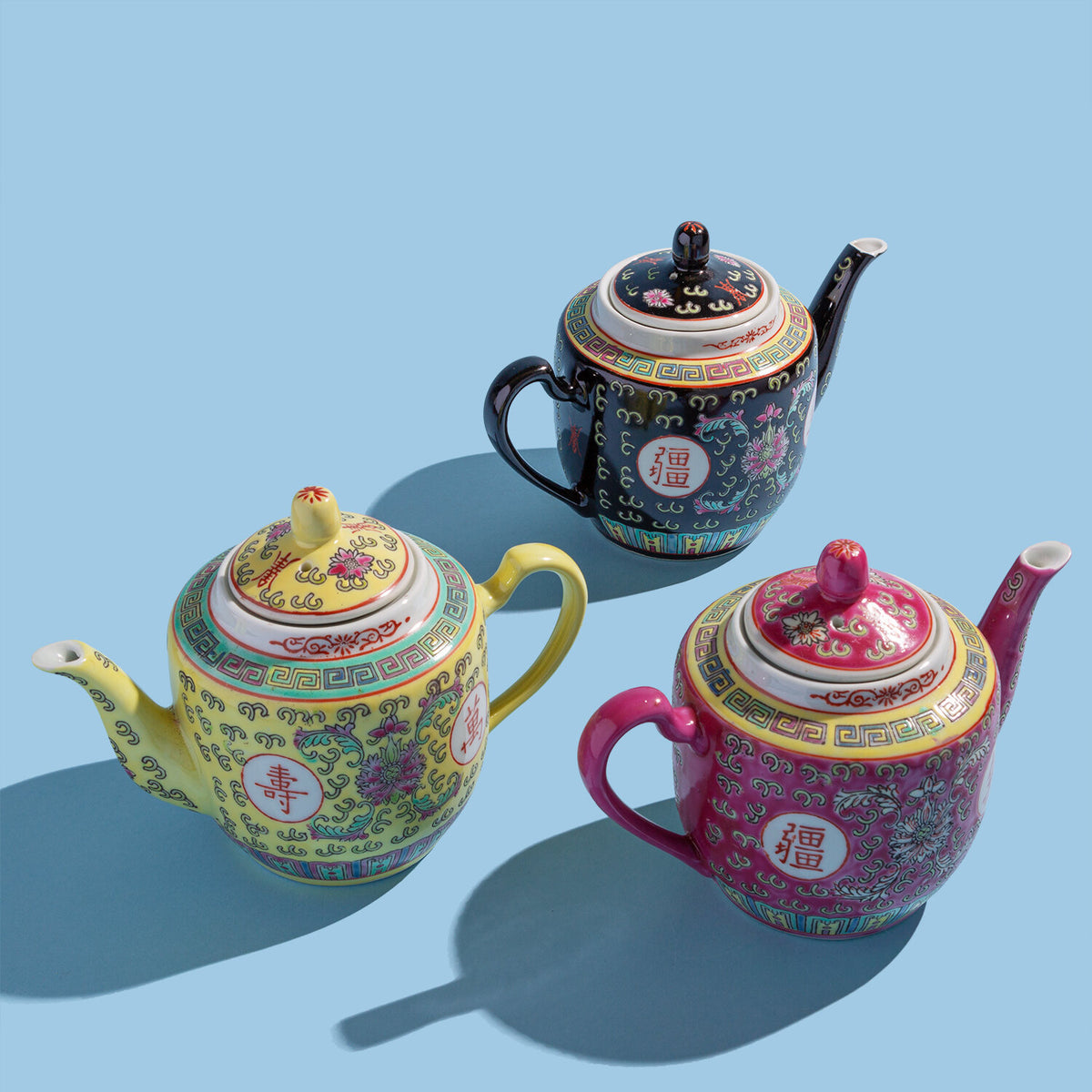 Handpainted Enamel Teapot – Wing on Wo & Co.